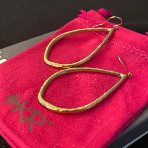 Silpada | Jewelry | Silpada Kr Collection Drop A Hint Krw093 New In Box ...